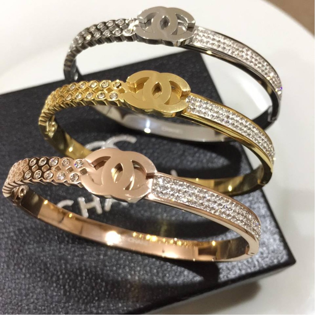 CHANEL BANGLE, Women's Fashion, Jewelry & Organizers, Bracelets on ...