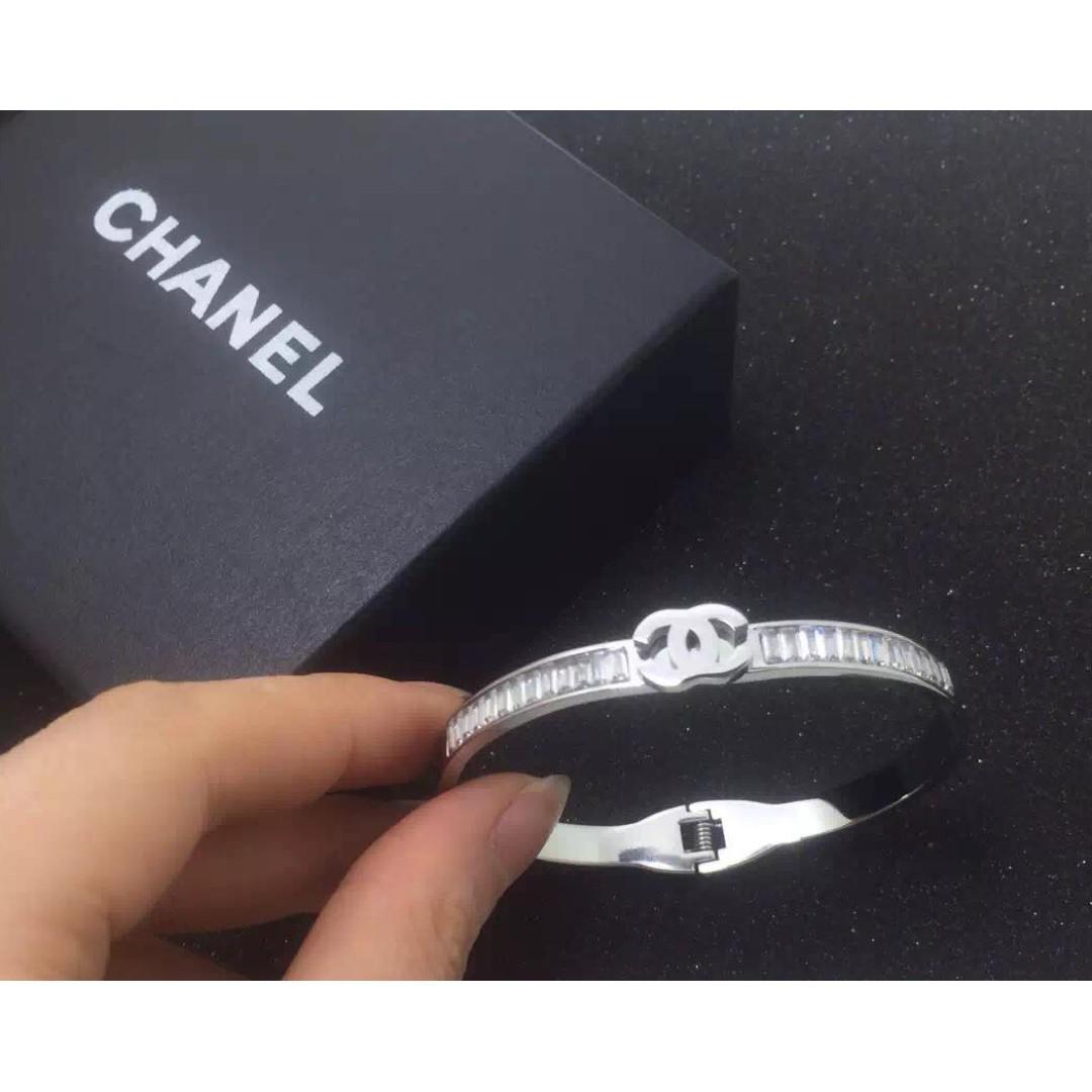 CHANEL BANGLE, Women's Fashion, Jewelry & Organizers, Bracelets on ...