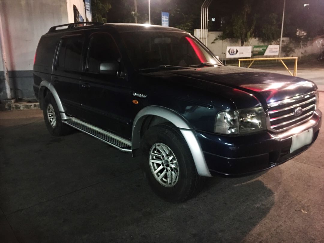FORD EVEREST GEN1. 2004 MODEL, Cars for Sale on Carousell