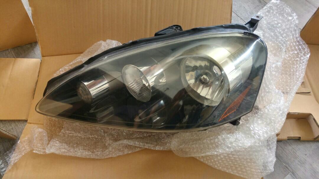 Honda Integra DC5 Type R Headlight Casing, Car Accessories, Electronics ...
