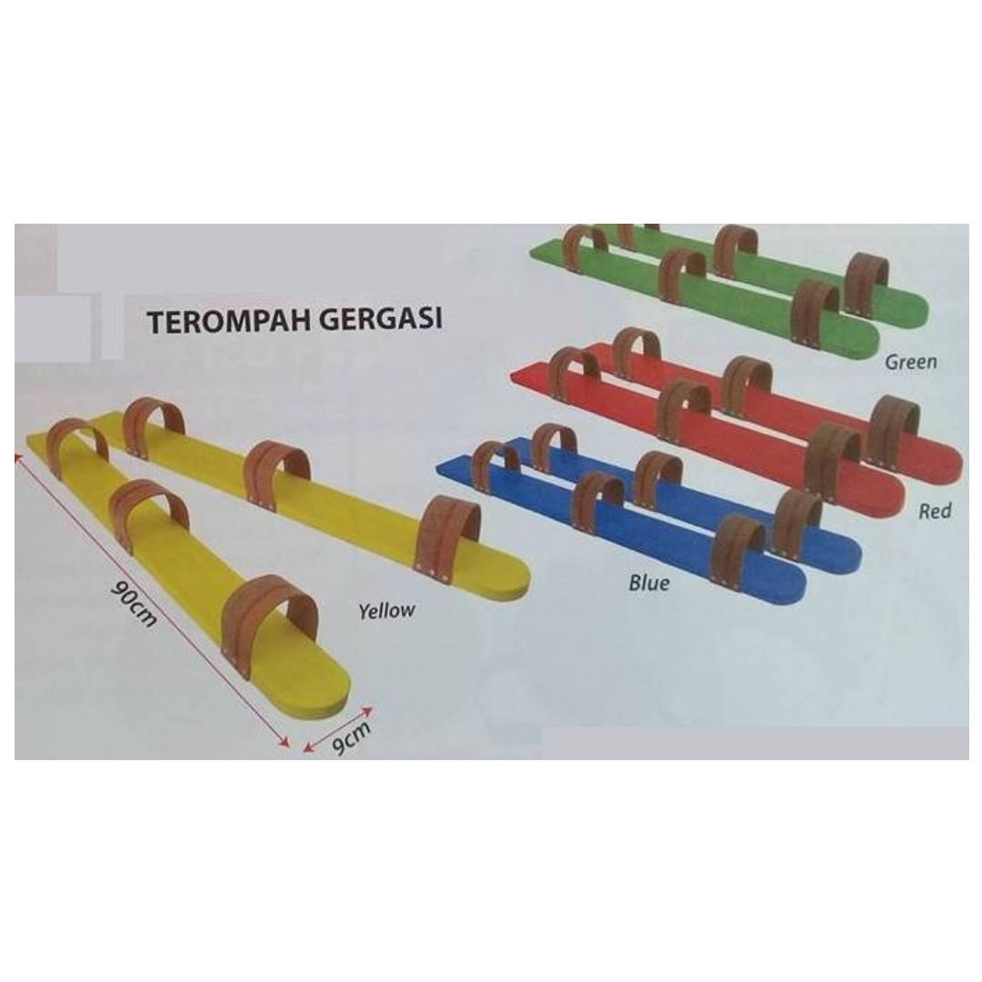 Terompah Gergasi(Red/Blue/Green/Yellow), Sports Equipment, Sports ...