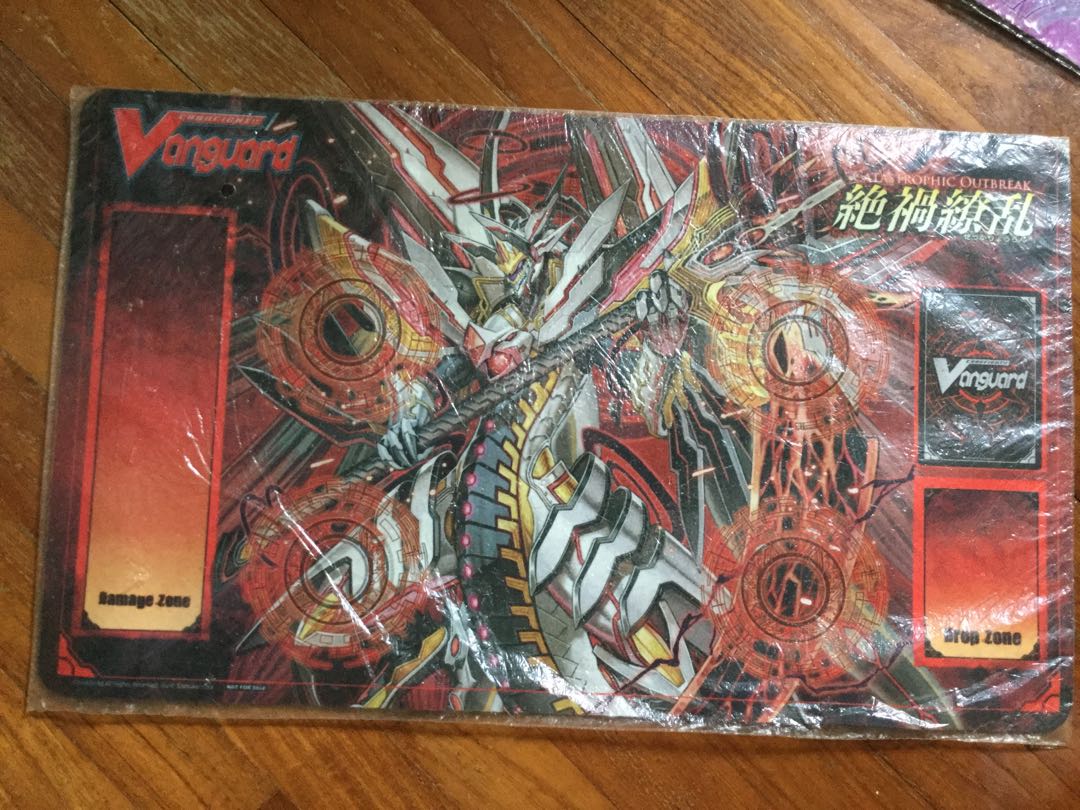 Vanguard playmat, Hobbies & Toys, Toys & Games on Carousell