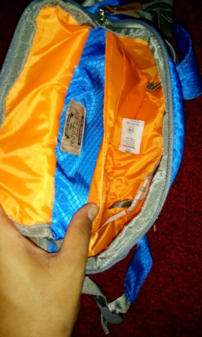 Waist bag Moutley original, Fesyen Pria, Tas & Dompet , Tas Selempang ...