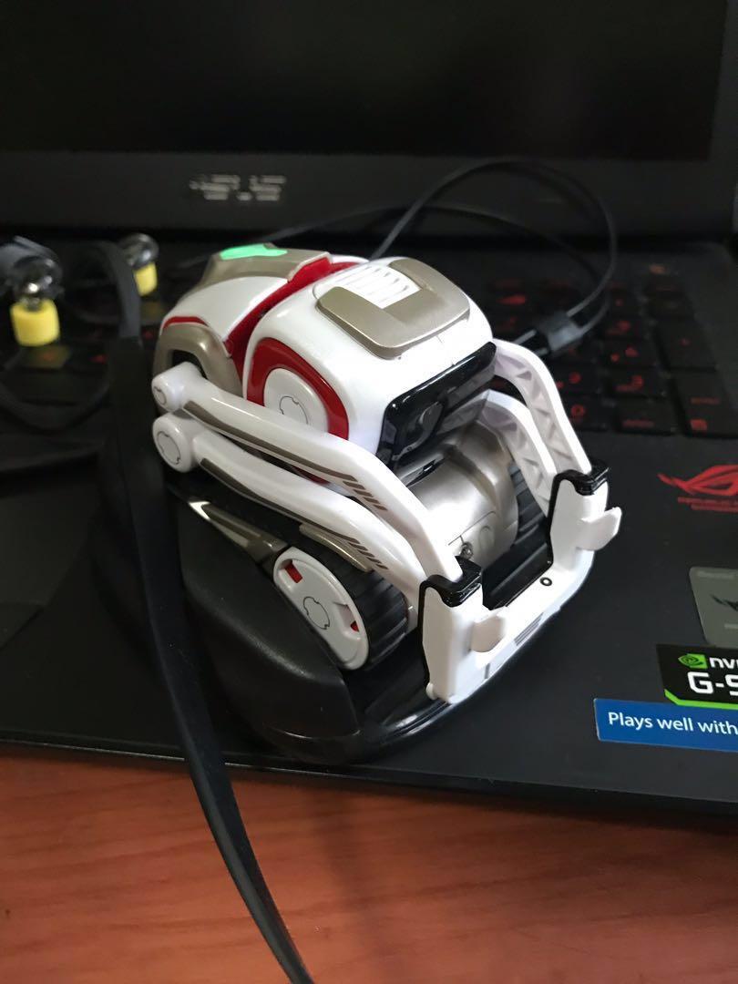Anki Cozmo AI Electronic Programmable Robot, TV & Home Appliances, TV ...