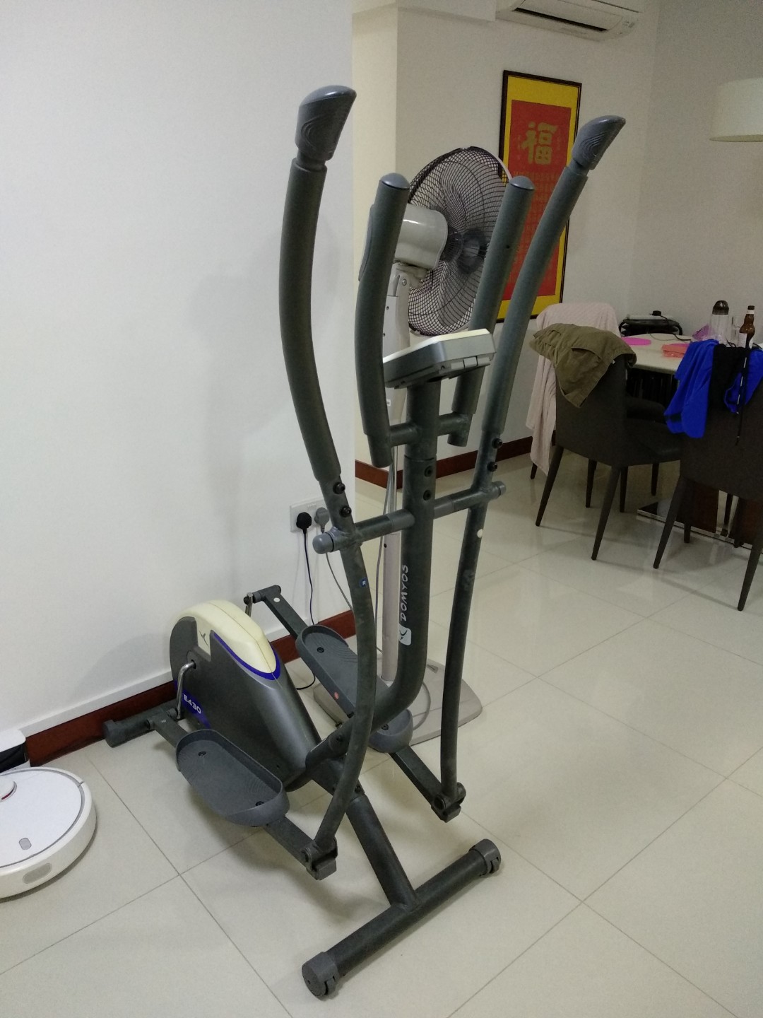 Domyos Elliptical Cross Trainer VE430, Sports Equipment, Exercise ...