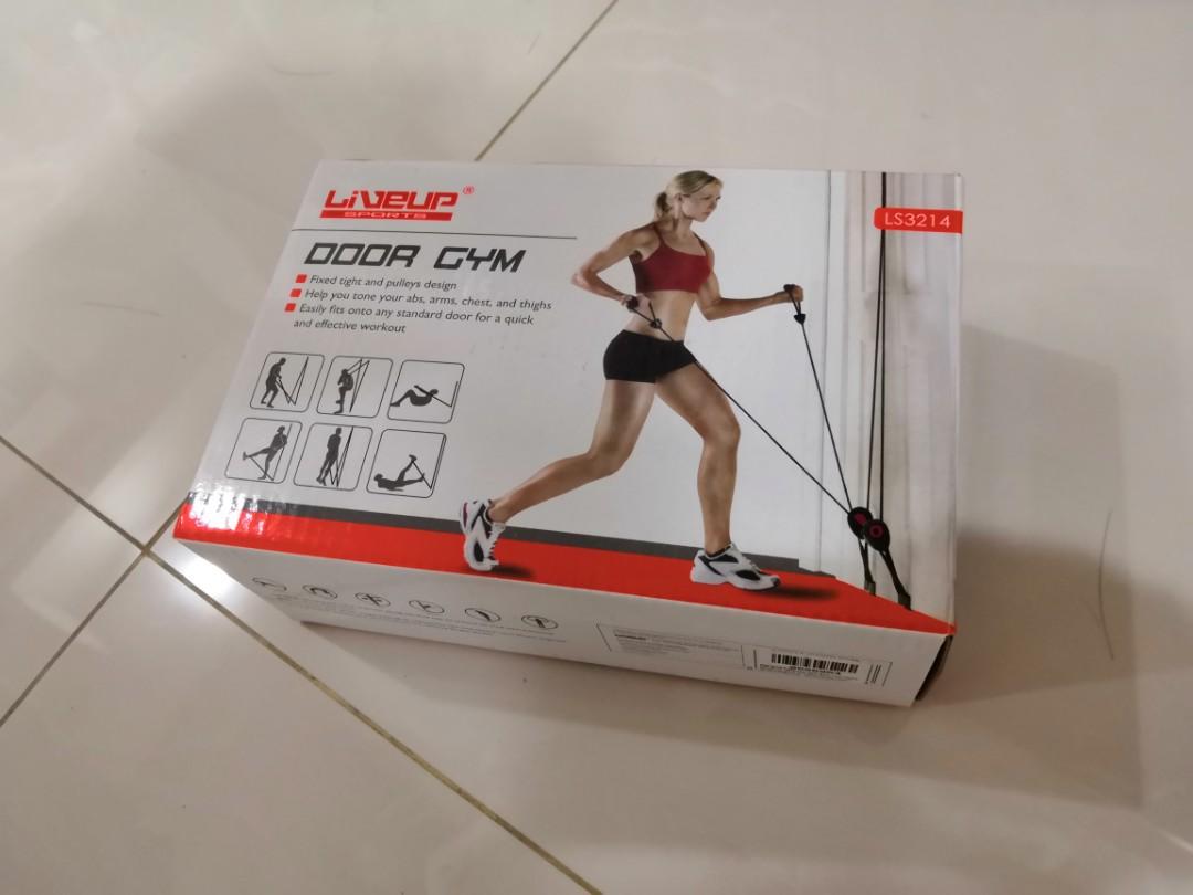 Door gym, Sports Equipment, Exercise & Fitness, Cardio & Fitness ...