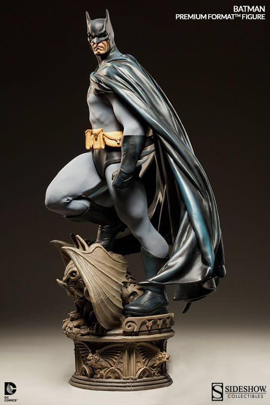 Sideshow Collectible DC Comic 1/4 Scale Premium Format Batman Statue ...