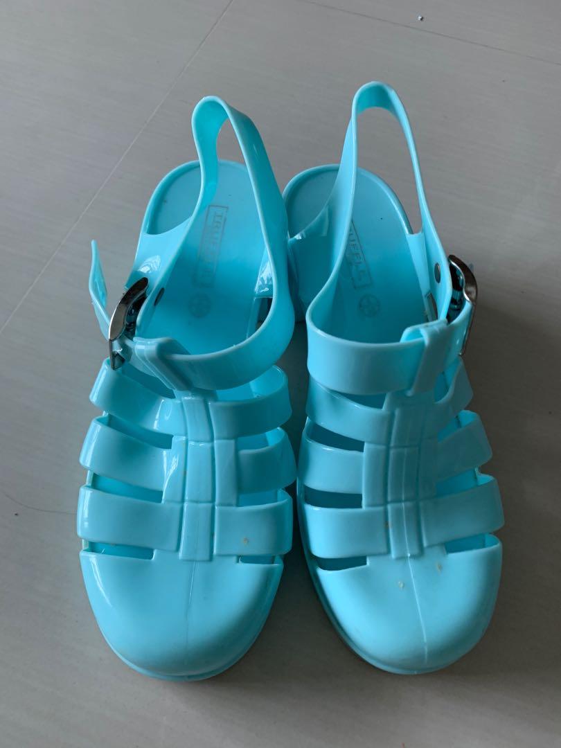 Women plastic Sandals, Women's Fashion, Footwear, Sandals on Carousell