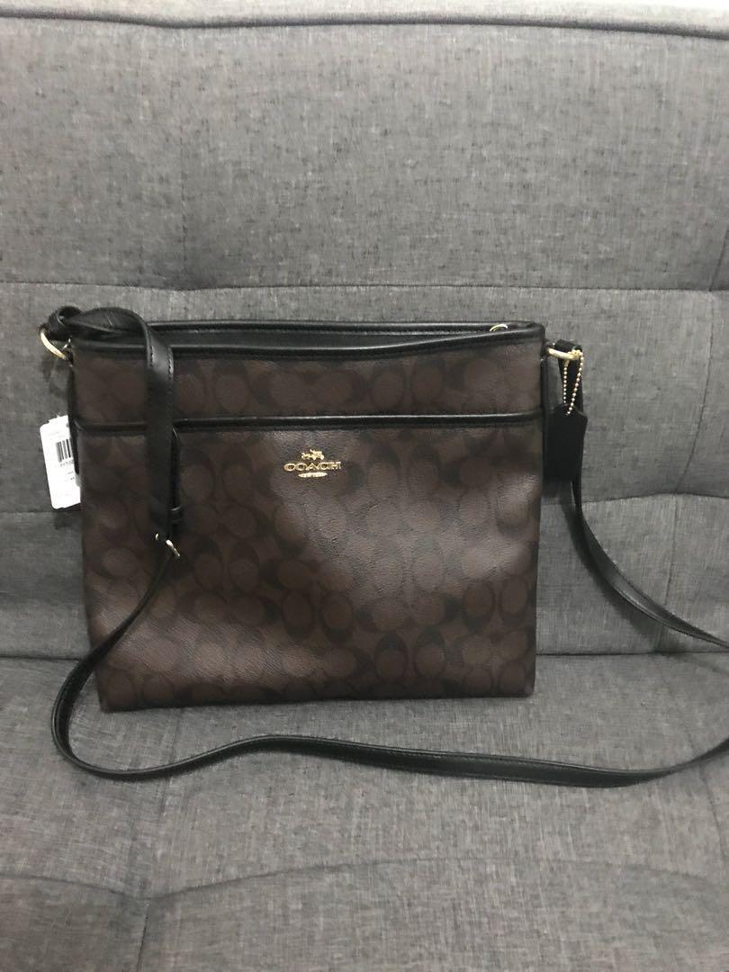 Coach Sig File Bag F58297 (Authentic) Color Brown, Women's Fashion ...