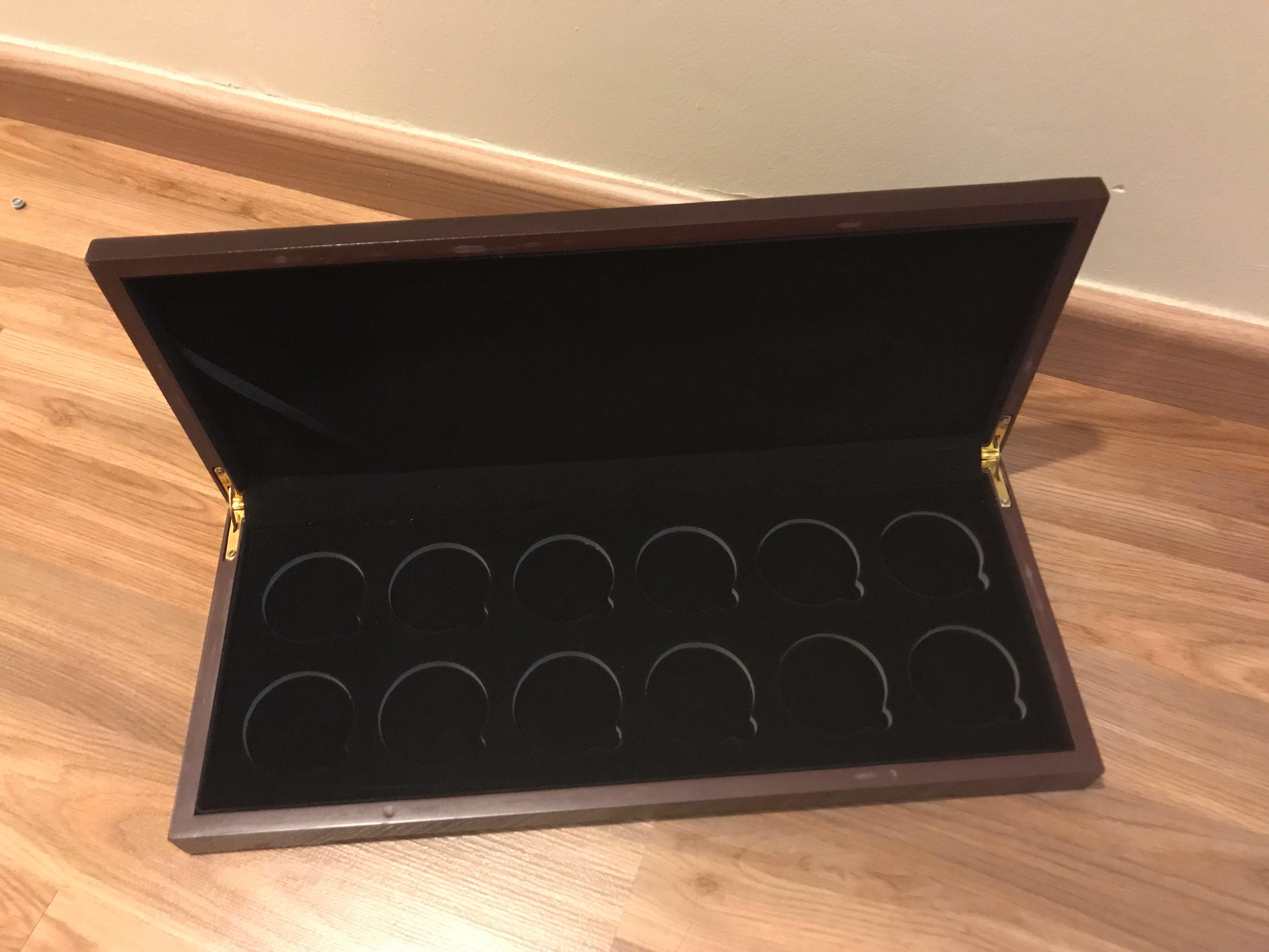 Perth Mint Lunar Series Display Case, Hobbies & Toys, Memorabilia ...