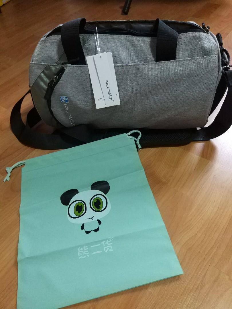 Runetz Gym bag, Sports Equipment, Exercise & Fitness, Cardio & Fitness ...