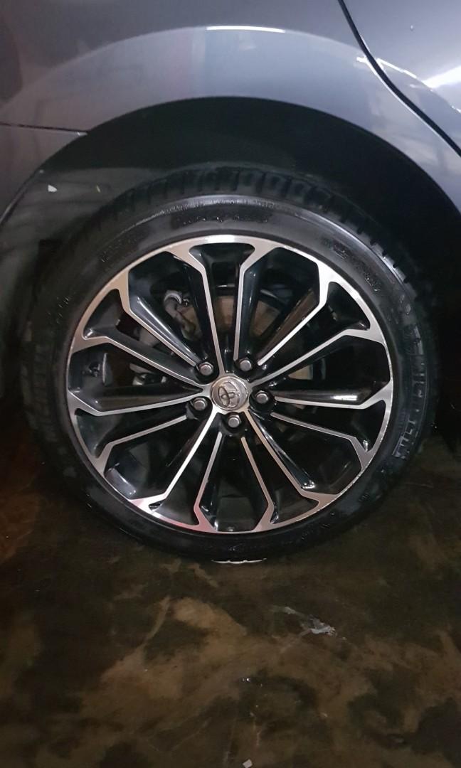 Toyota Altis original 17' rim, Car Accessories, Tyres & Rims on Carousell