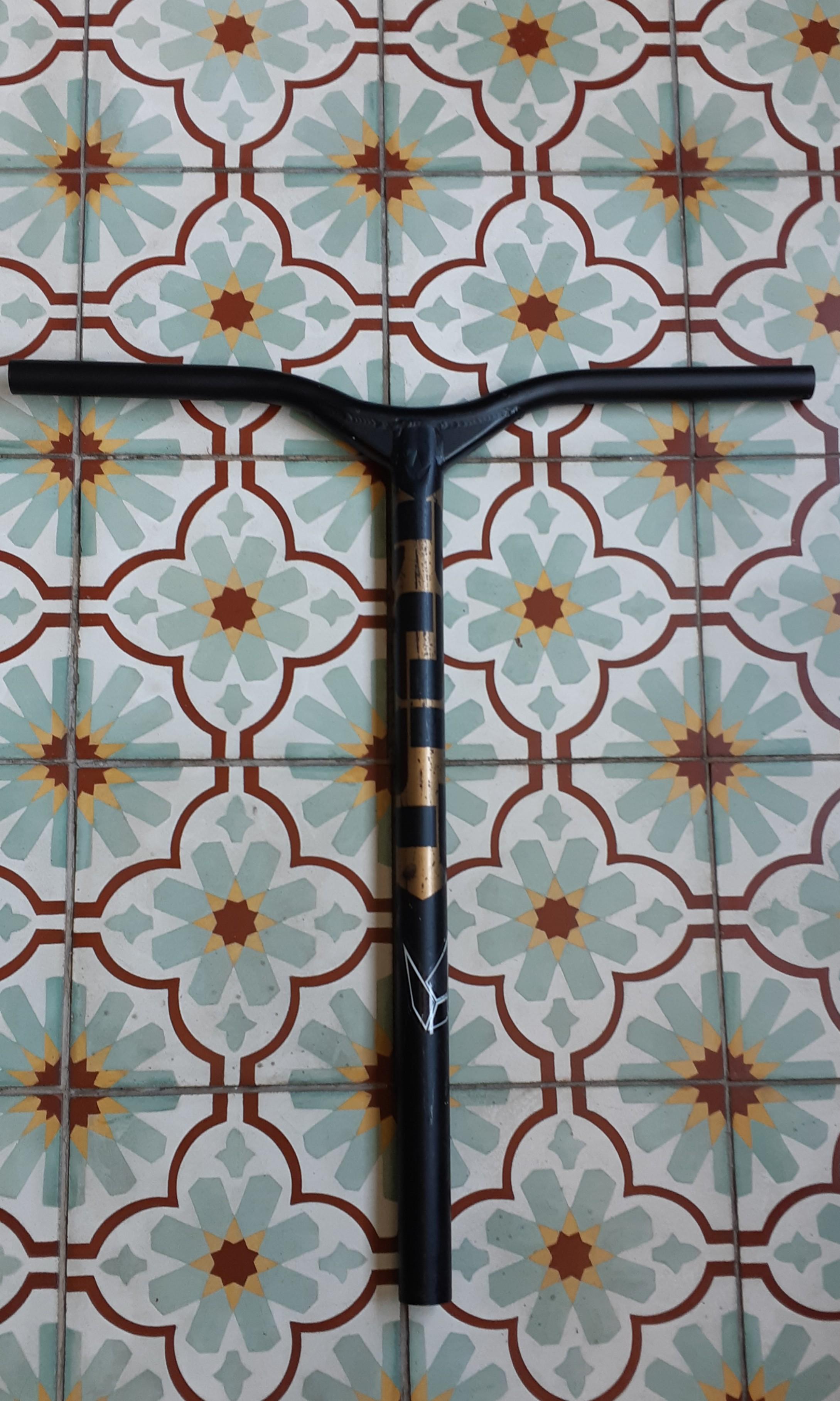 Envy colt s3 Gold bars, Sports Equipment, Sports & Games, Skates ...