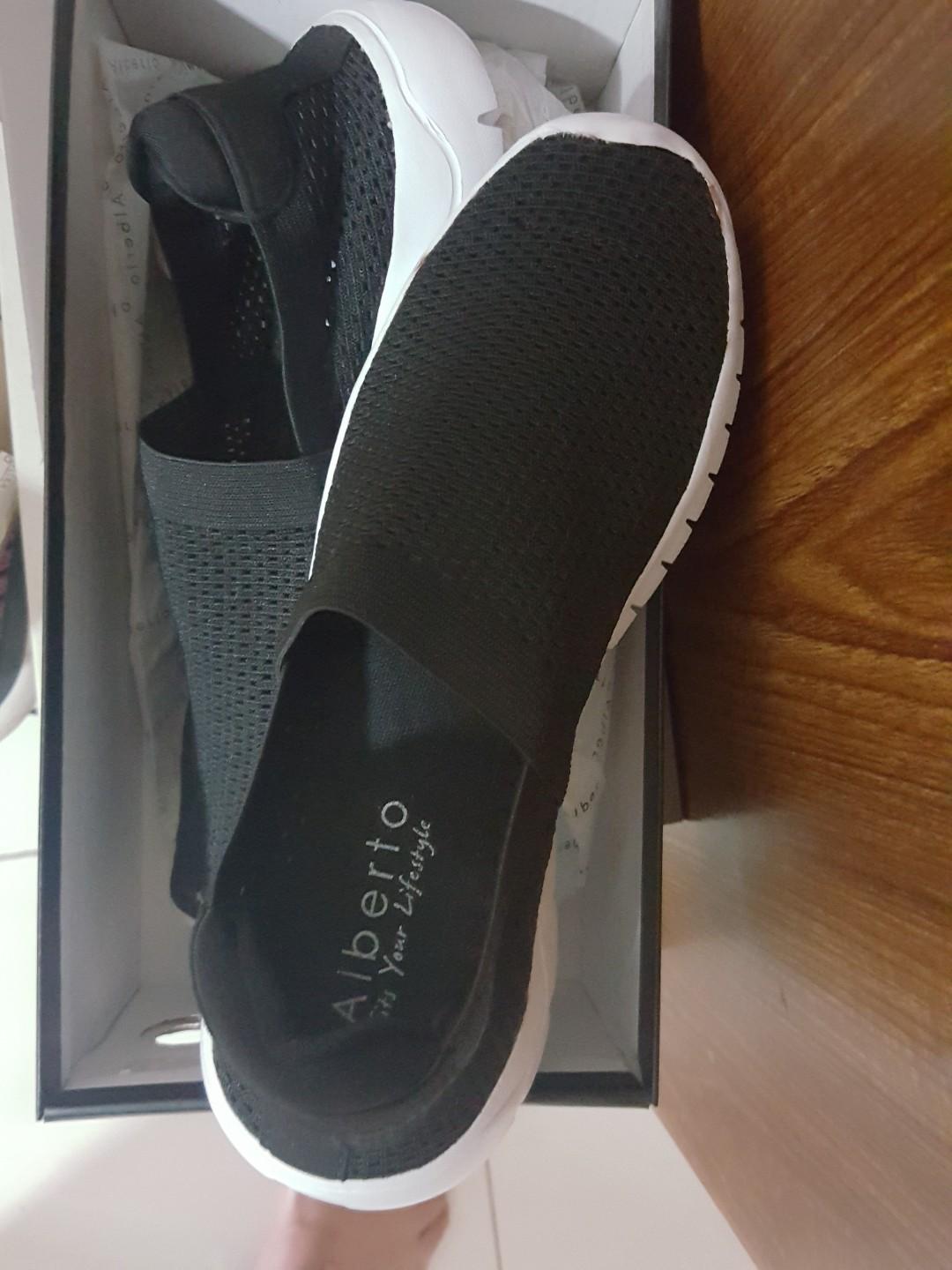 Lightweight Alberto Shoes, Women's Fashion, Footwear, Sneakers on Carousell