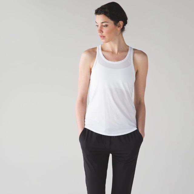 LULULEMON Yogi Everyday Tank, Women's Fashion, Activewear on Carousell
