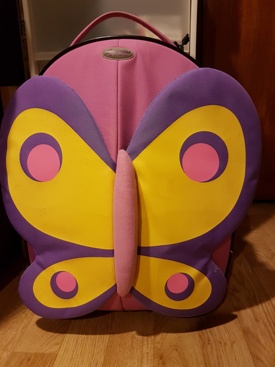 Samsonite kids bag with wheels 50 cm, Babies & Kids, Going Out, Diaper ...