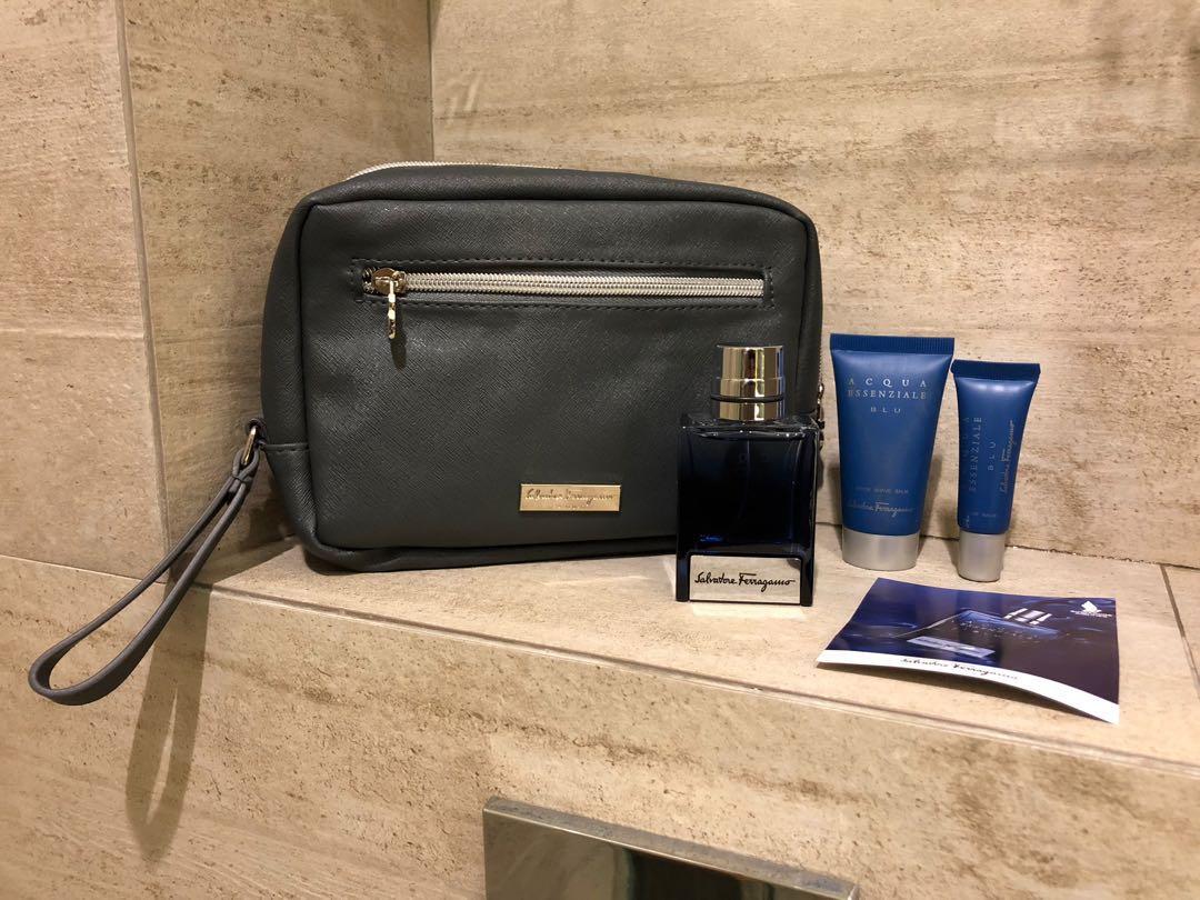 Singapore Airlines First Class Amenities Kit Ferragamo, Hobbies & Toys ...