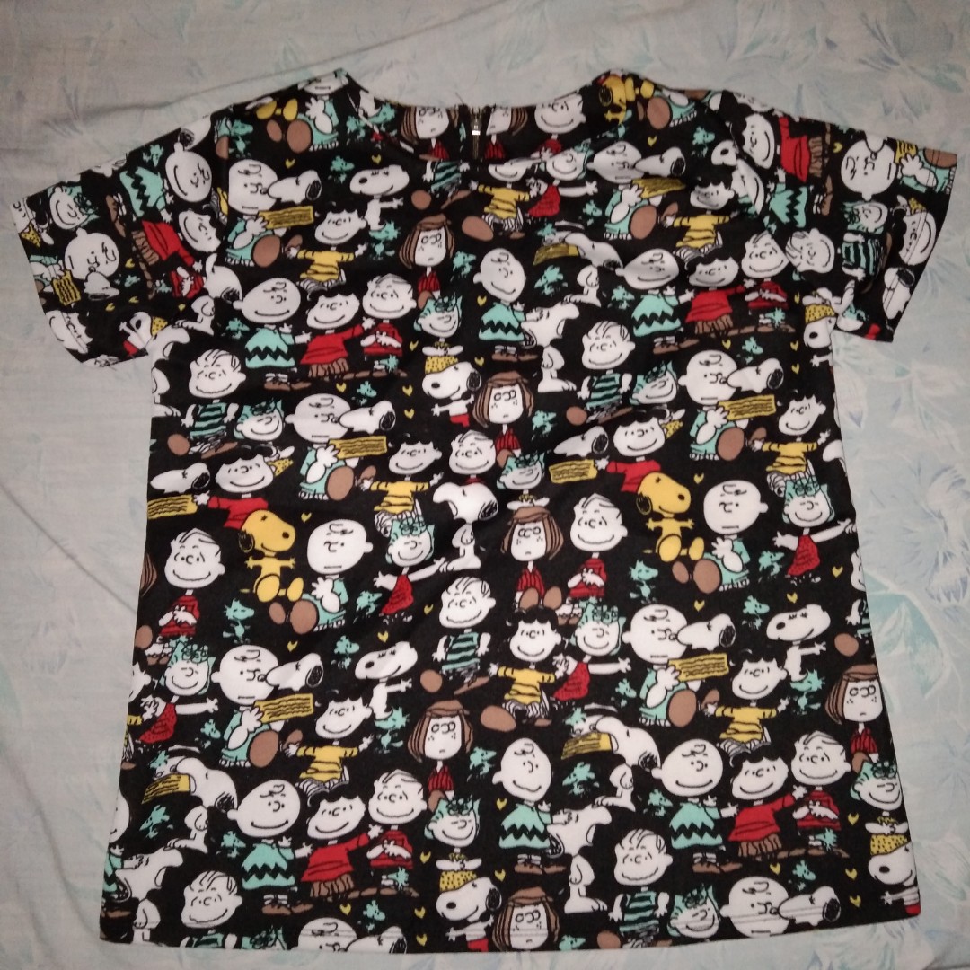 Snoopy top, Women's Fashion, Tops, Others Tops on Carousell