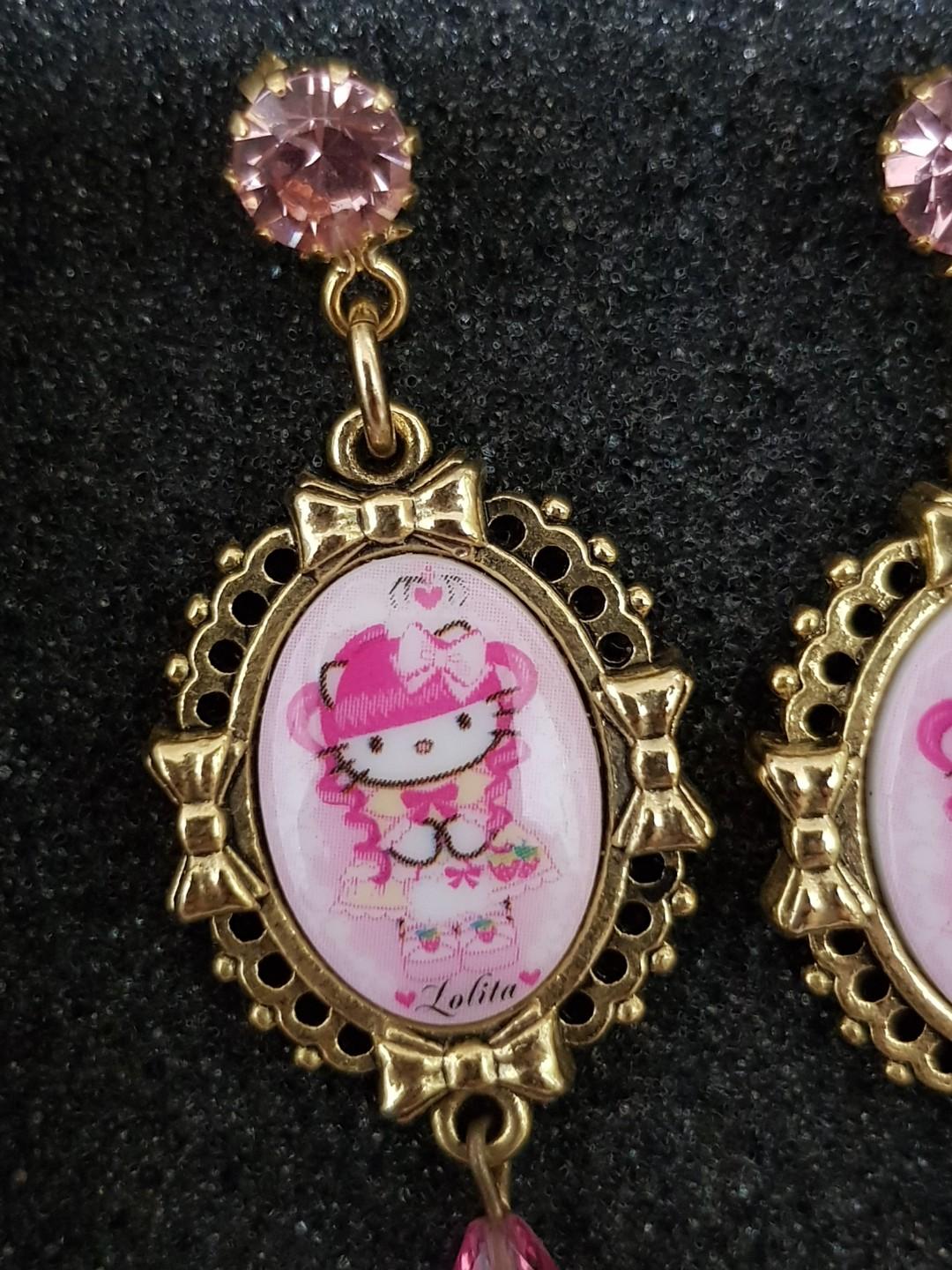 Tarina Tarantino x hello kitty Pink Head Collection, Luxury ...