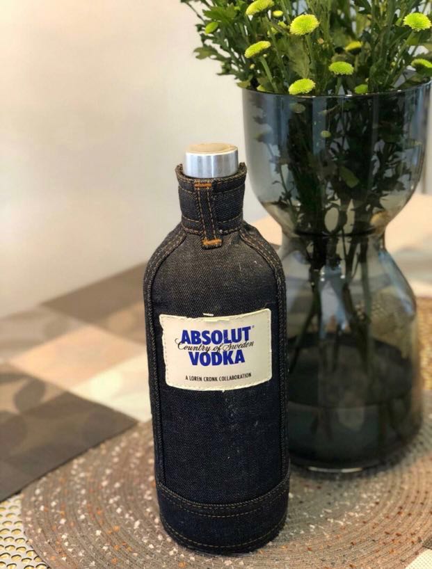 Absolut Vodka denim /jeans 1L edition, Food & Drinks, Alcoholic ...