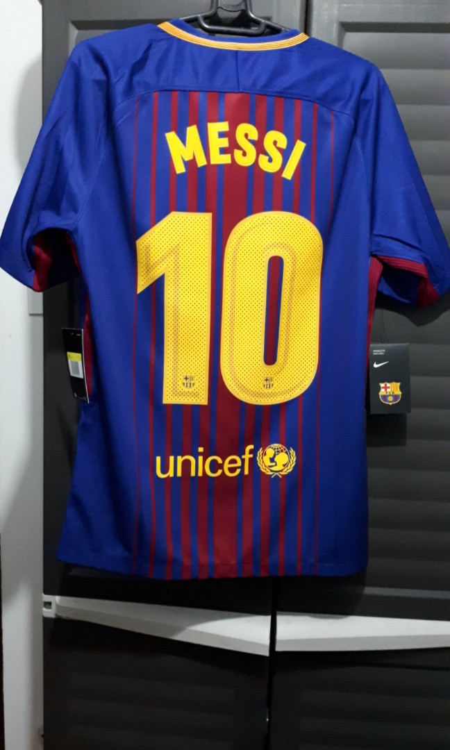 Authentic 2017-2018 FC Barcelona Messi Home Kit, Men's Fashion ...
