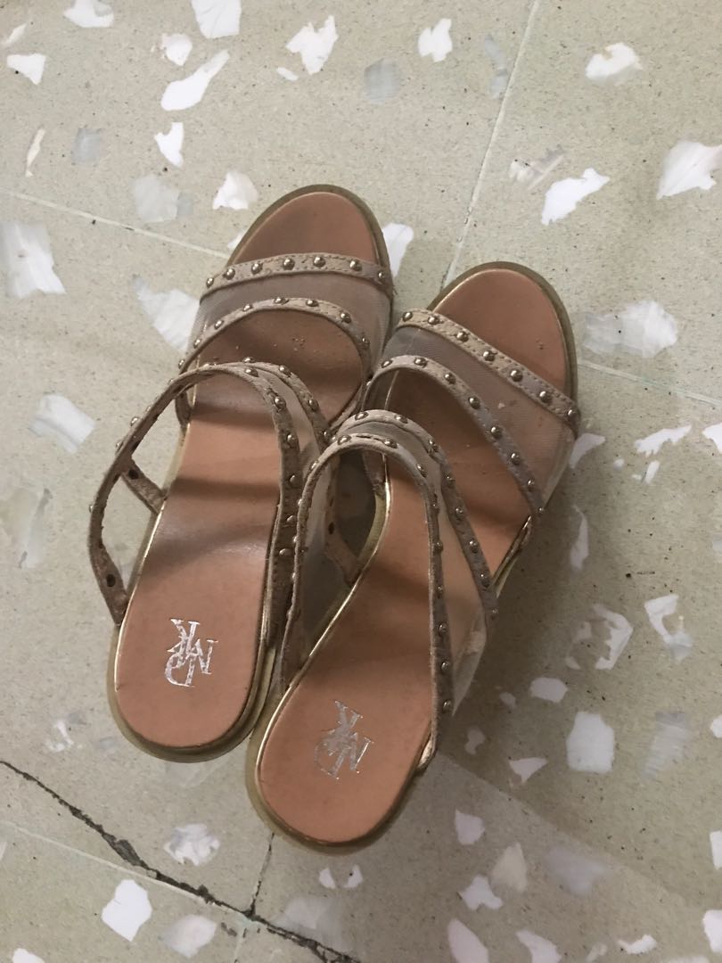 Dmk shoes, Fesyen Wanita, Sepatu di Carousell