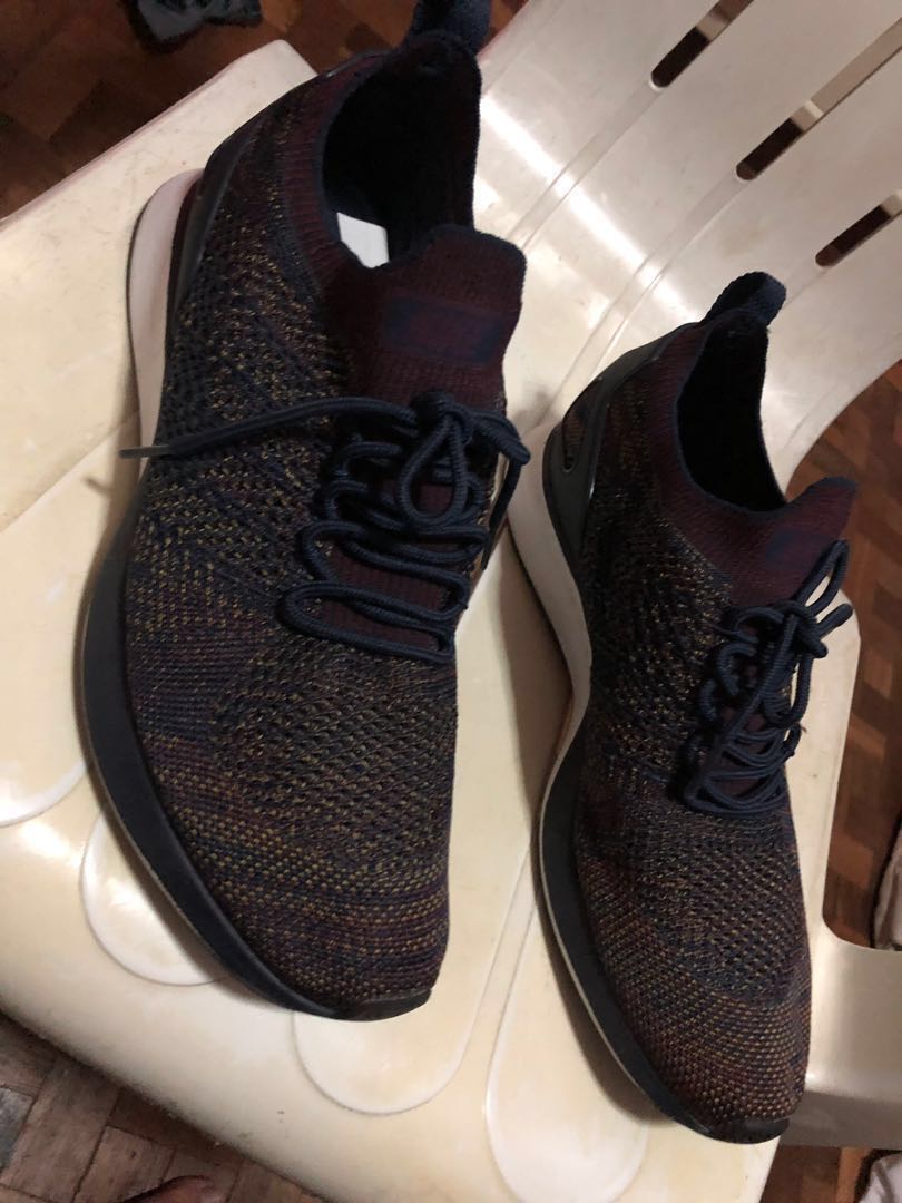 FLYKNIT RACER, Men's Fashion, Activewear on Carousell