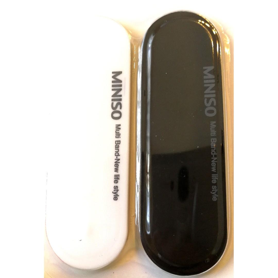 Miniso Multi Band Cellphone holder and kickstand, Mobile Phones ...