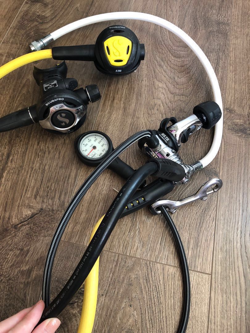 Scubapro first stage MK25 / second stage s600 / octopus R295 / pressure ...