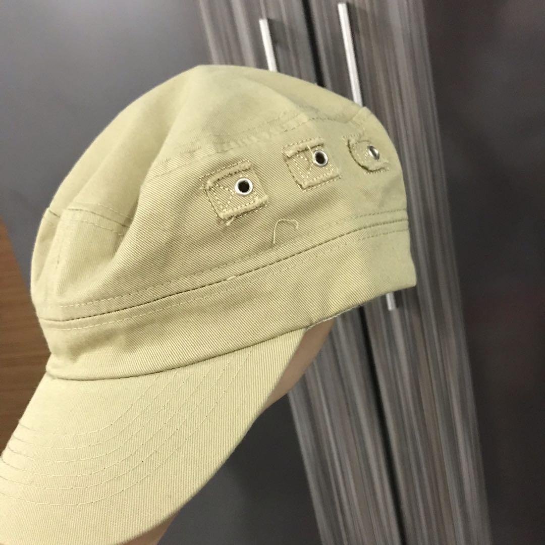 Zookeeper cap, Men's Fashion, Watches & Accessories, Caps & Hats on Carousell