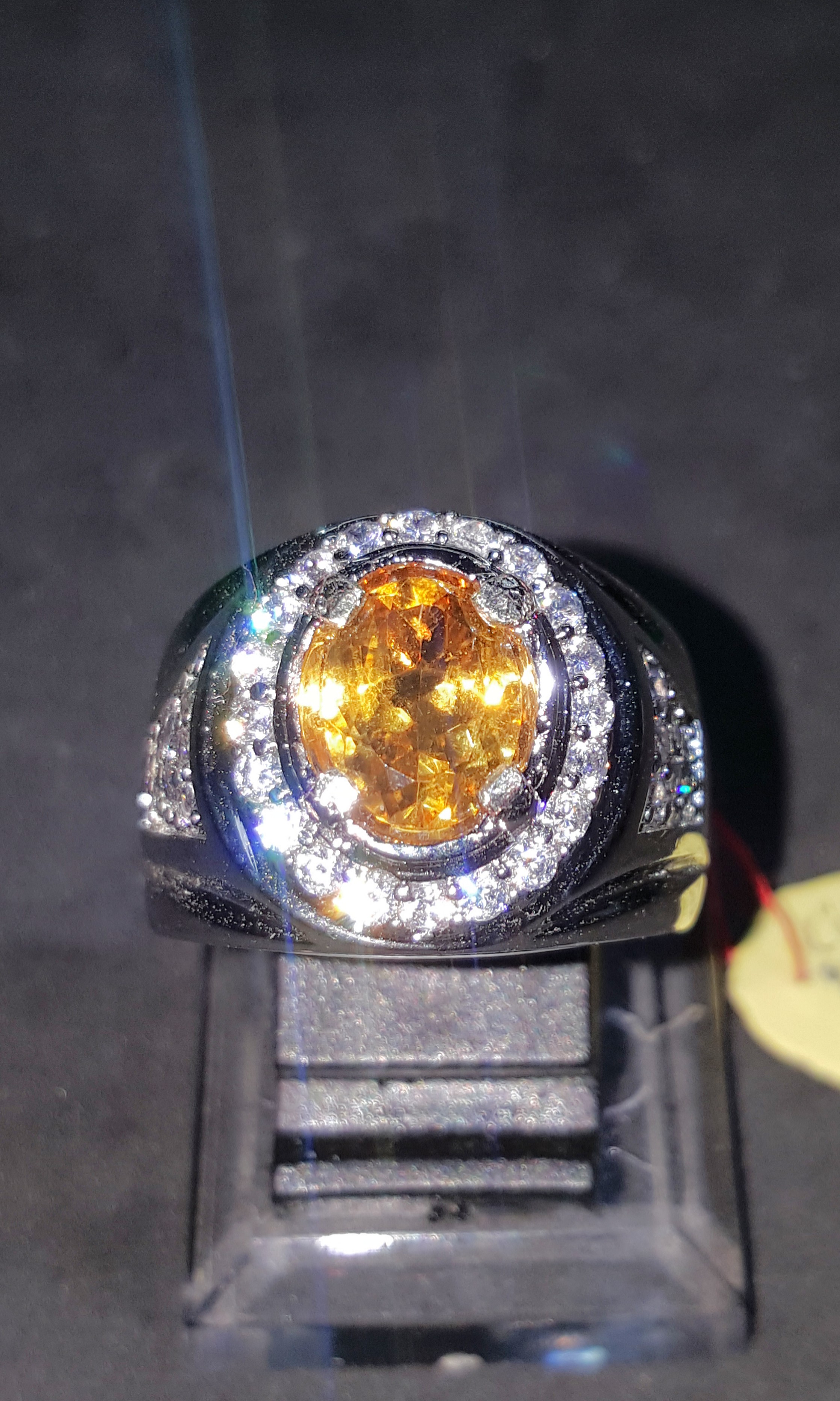 Citrine 1.7cts Self collection at hougang ave8 or Punggol Drive under ...