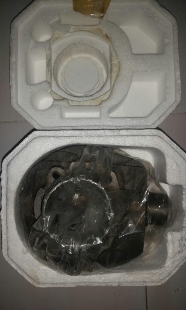 Classic Vespa block, Motorbikes on Carousell