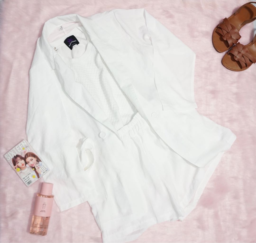 White Terno Suit, Women's Fashion, Tops, Sleeveless on Carousell