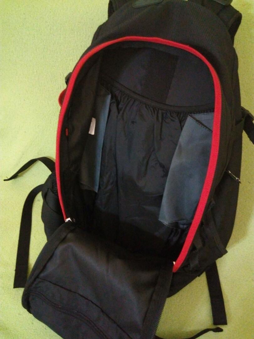 Lafuma 4810 Backpack with Stretch in Technology, Men's Fashion, Bags ...