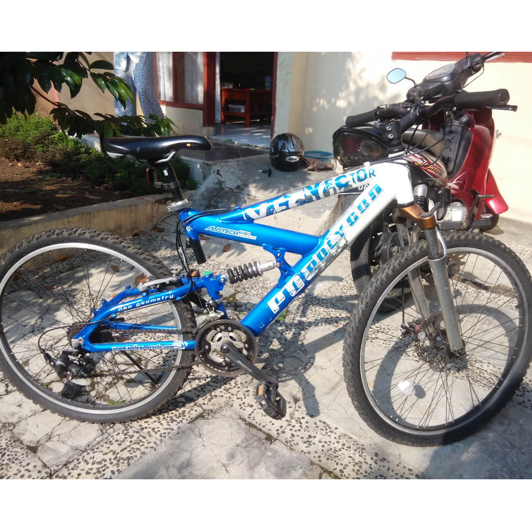 Polygon Vector MTB, Olah Raga, Sepeda di Carousell