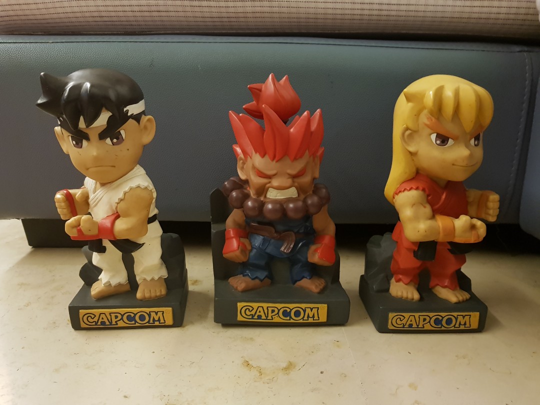 Coin Bank (Capcom Street Fighter Ken, Ryu & Akuma), Hobbies & Toys ...