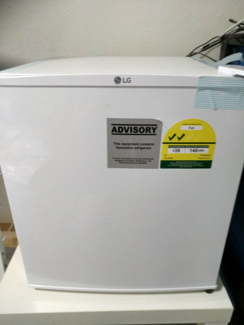 LG mini Bar Fridge, TV & Home Appliances, Kitchen Appliances ...