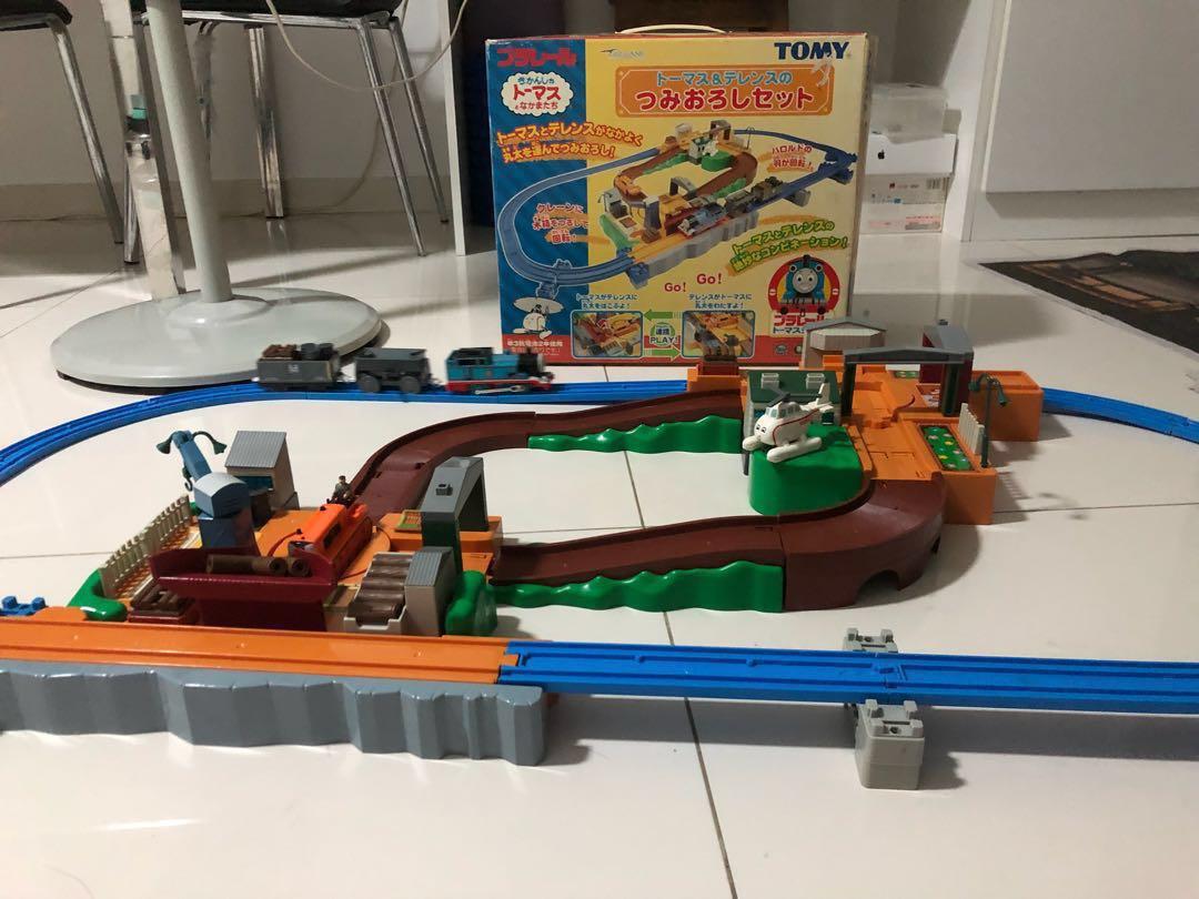 TOMY Thomas Train Set, Hobbies & Toys, Toys & Games on Carousell