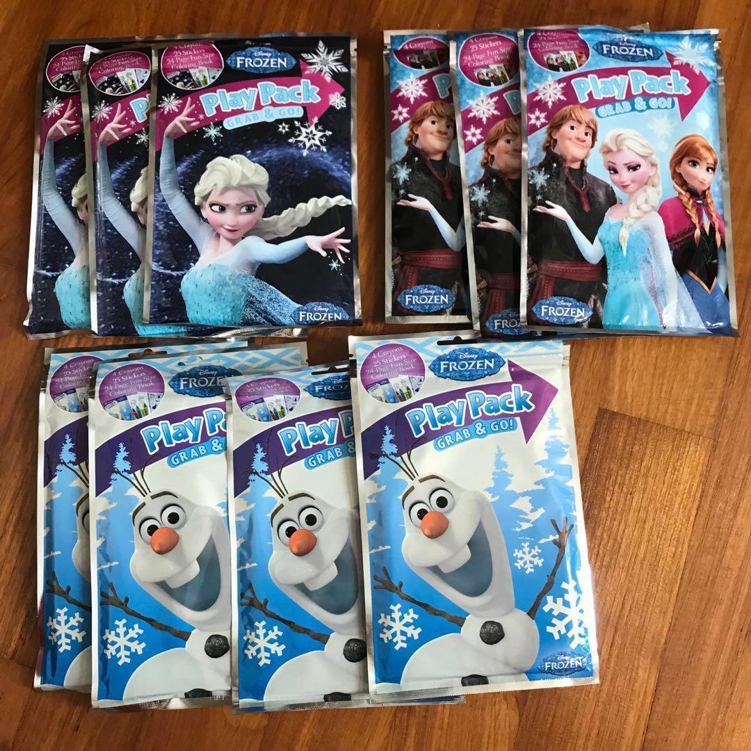Frozen Olaf Play Pack - party pack incl colouring book, crayons ...