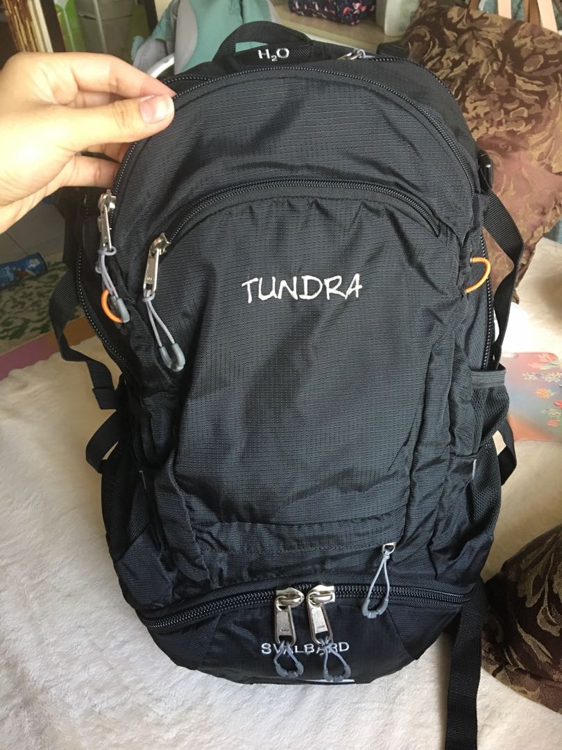 Tundra, Men's Fashion, Bags, Backpacks on Carousell