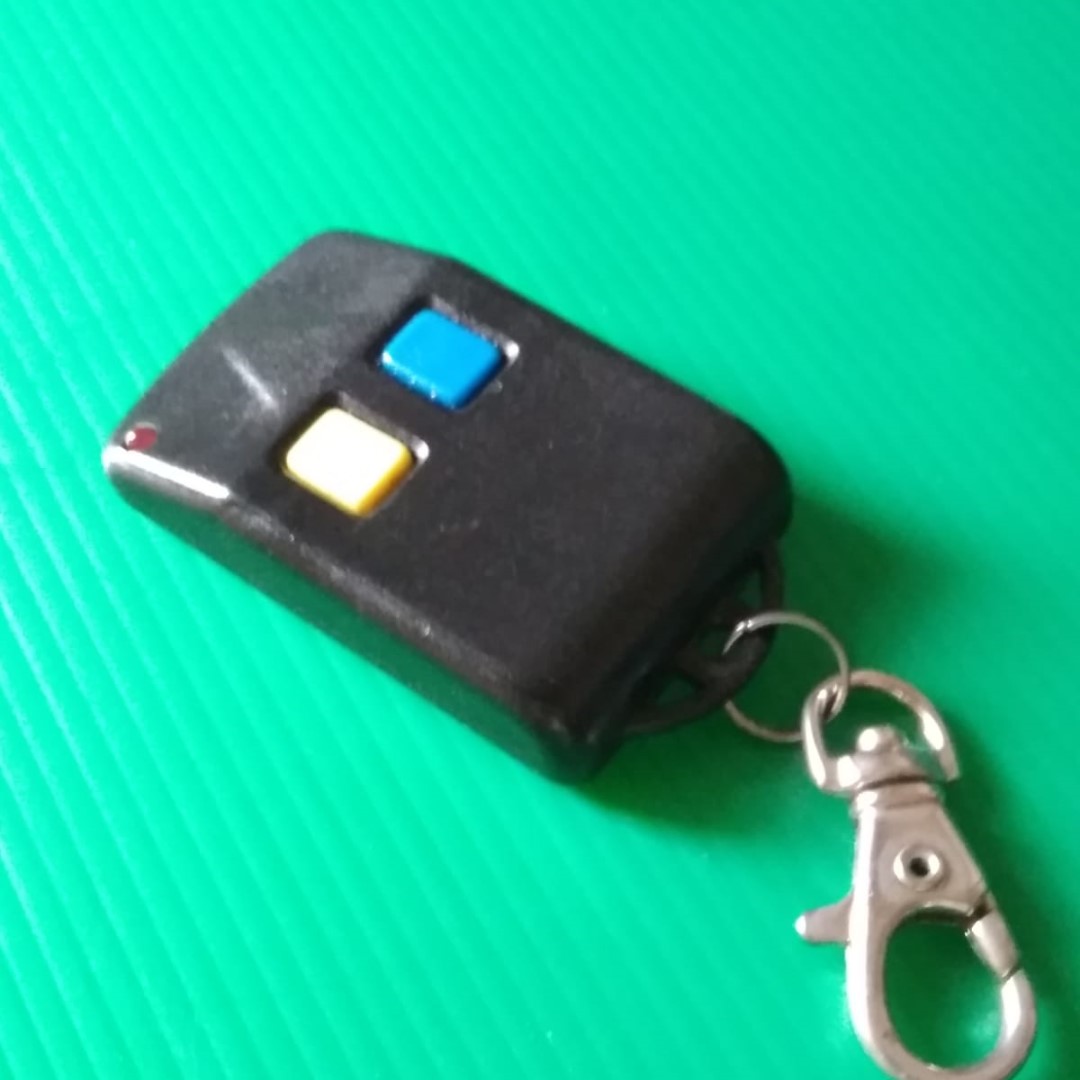 Garage Auto-gate Remote Control, Furniture & Home Living, Cleaning ...