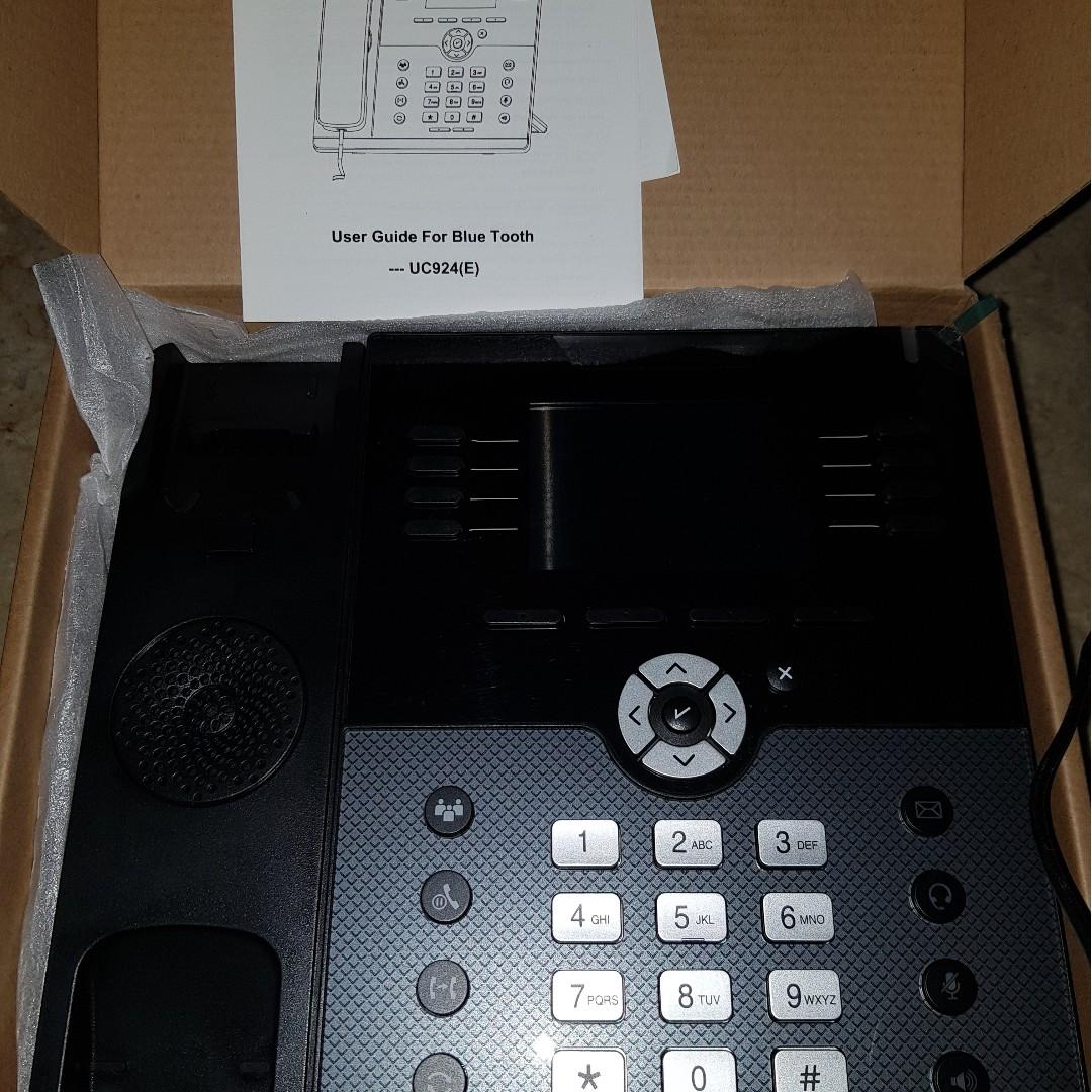 Htek Enterprise SIP Phone WiFi/Bluetooth IP UC924E, Furniture & Home ...