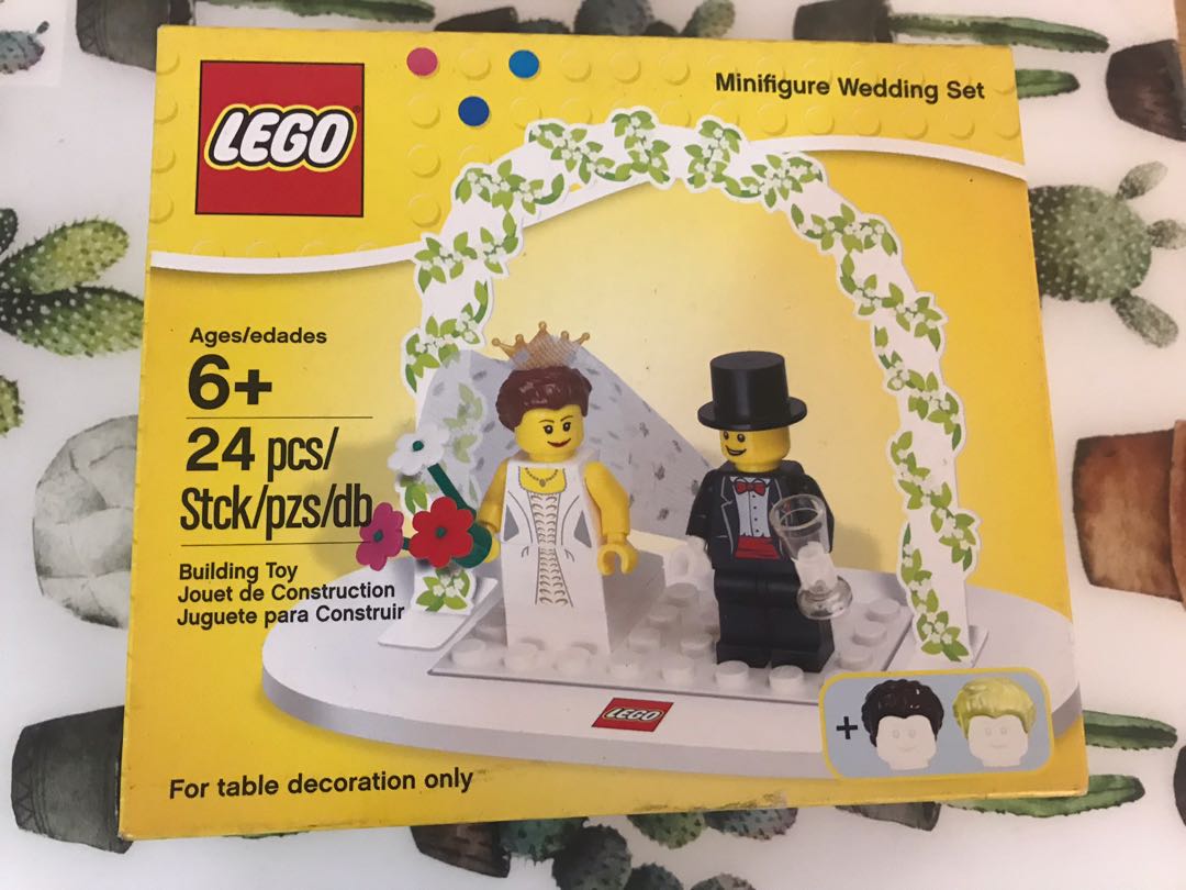 Lego minifigure wedding set, Hobbies & Toys, Toys & Games on Carousell
