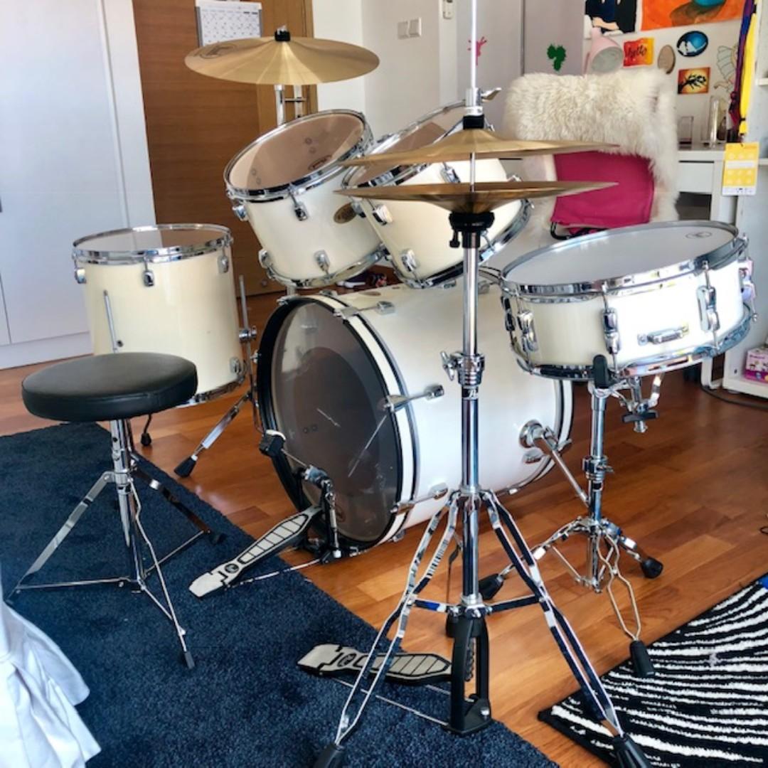 PEARL TARGET 7 PIECE DRUM KIT (Junior), Hobbies & Toys, Music & Media ...