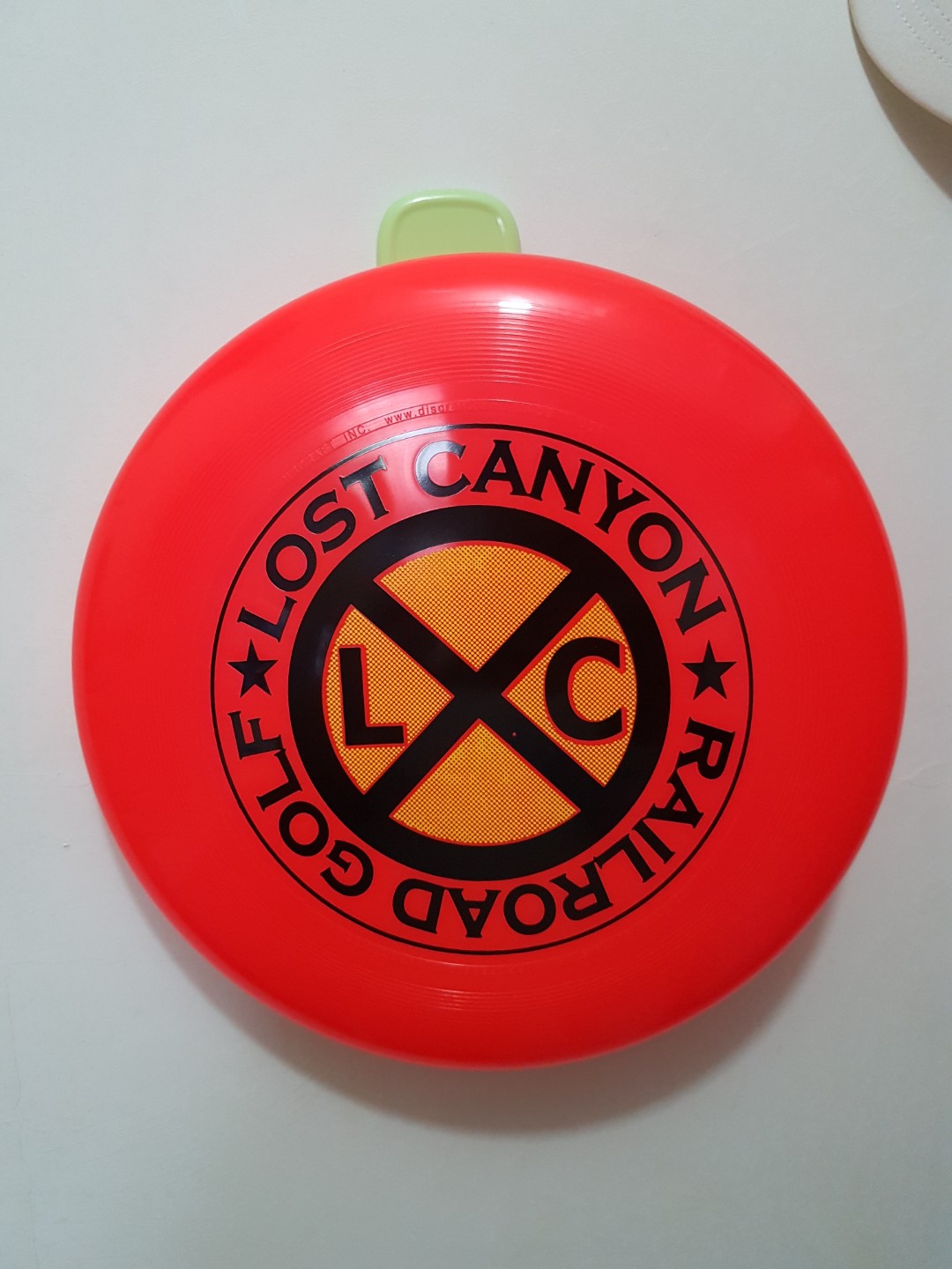 Ultimate Frisbee Colored Discs, Sports Equipment, Sports & Games ...