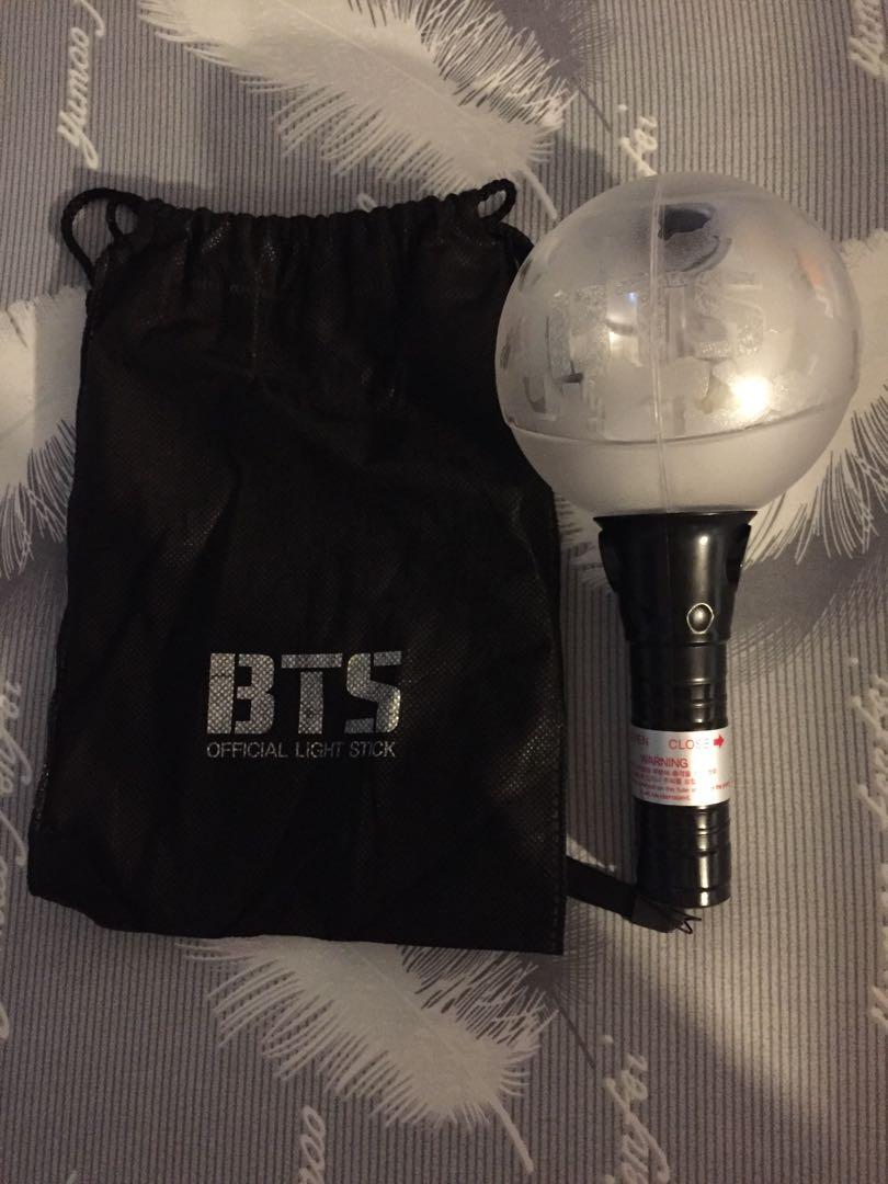 防彈少年團BTS Army bomb ver1, 興趣及遊戲, 收藏品及紀念品, 韓流 - Carousell
