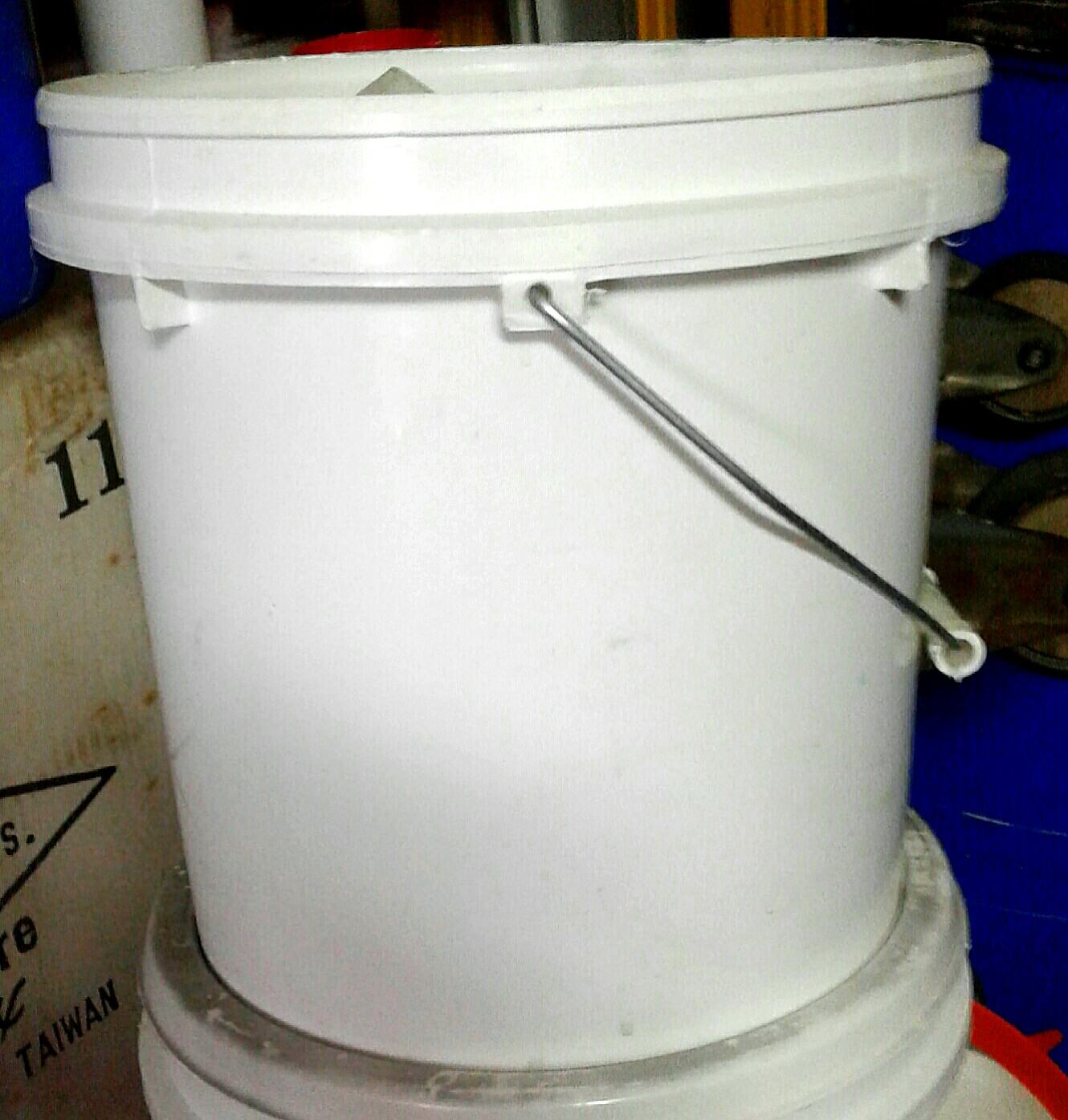 Clean white pail to store Food. Like New, Furniture & Home Living ...