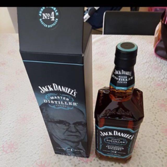 Jack Daniel Master distiller 1L, Food & Drinks, Alcoholic Beverages on ...