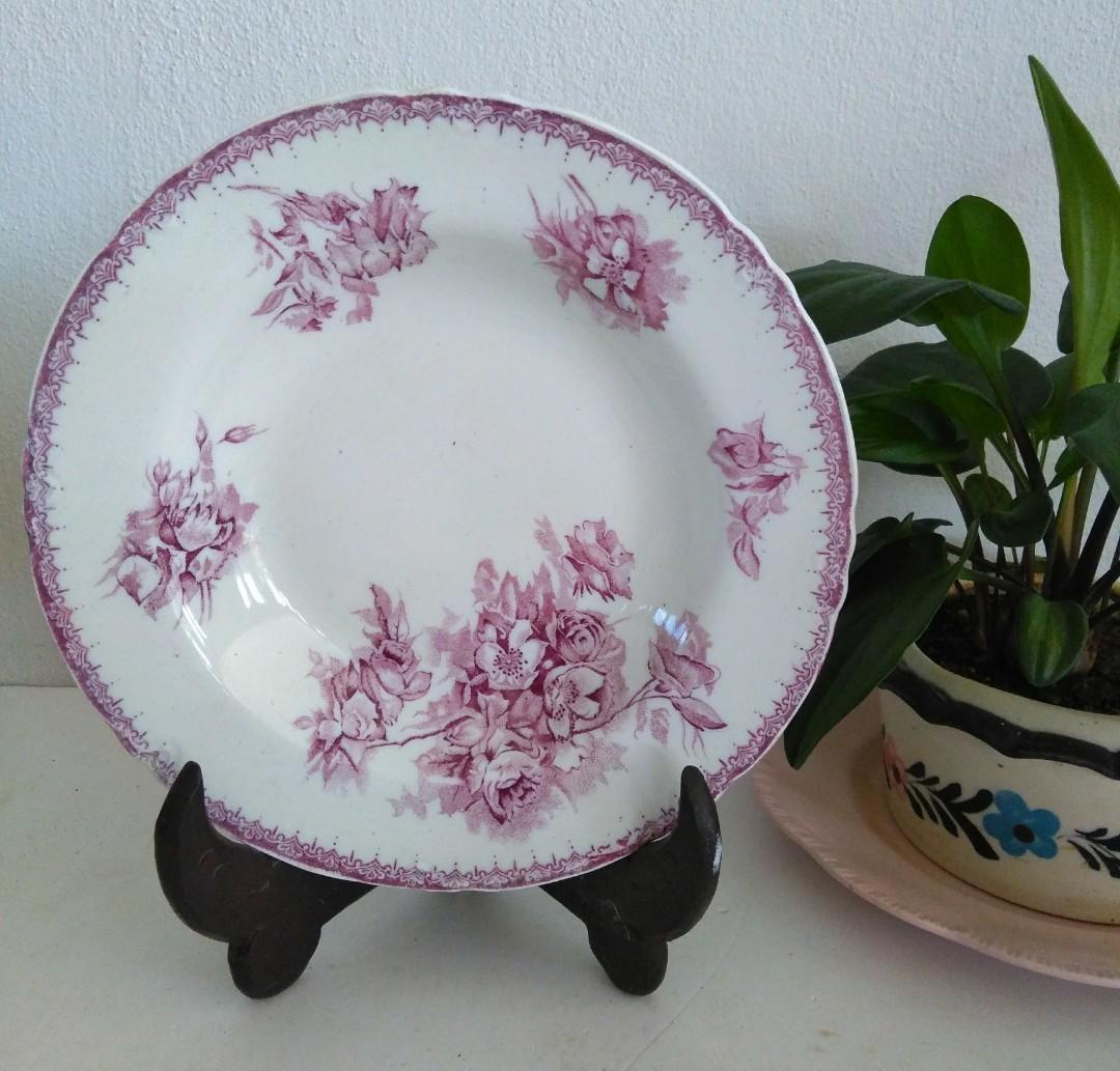 J&G Meakin plate, Furniture & Home Living, Home Decor, Vases ...