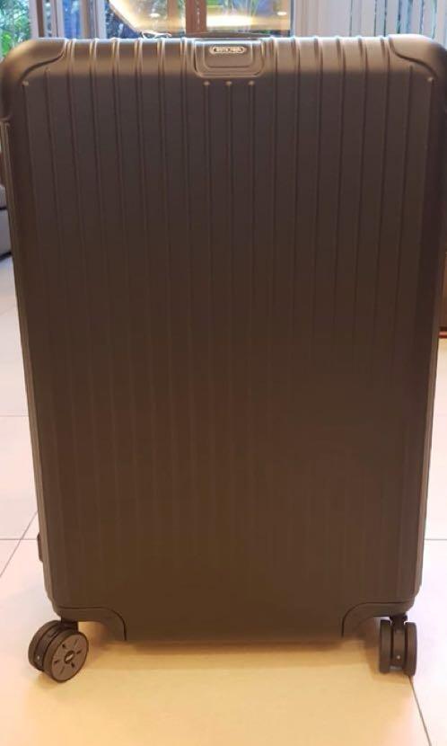 Rimowa Salsa Deluxe E Tag Luagge in Matte black, Luxury, Bags & Wallets ...